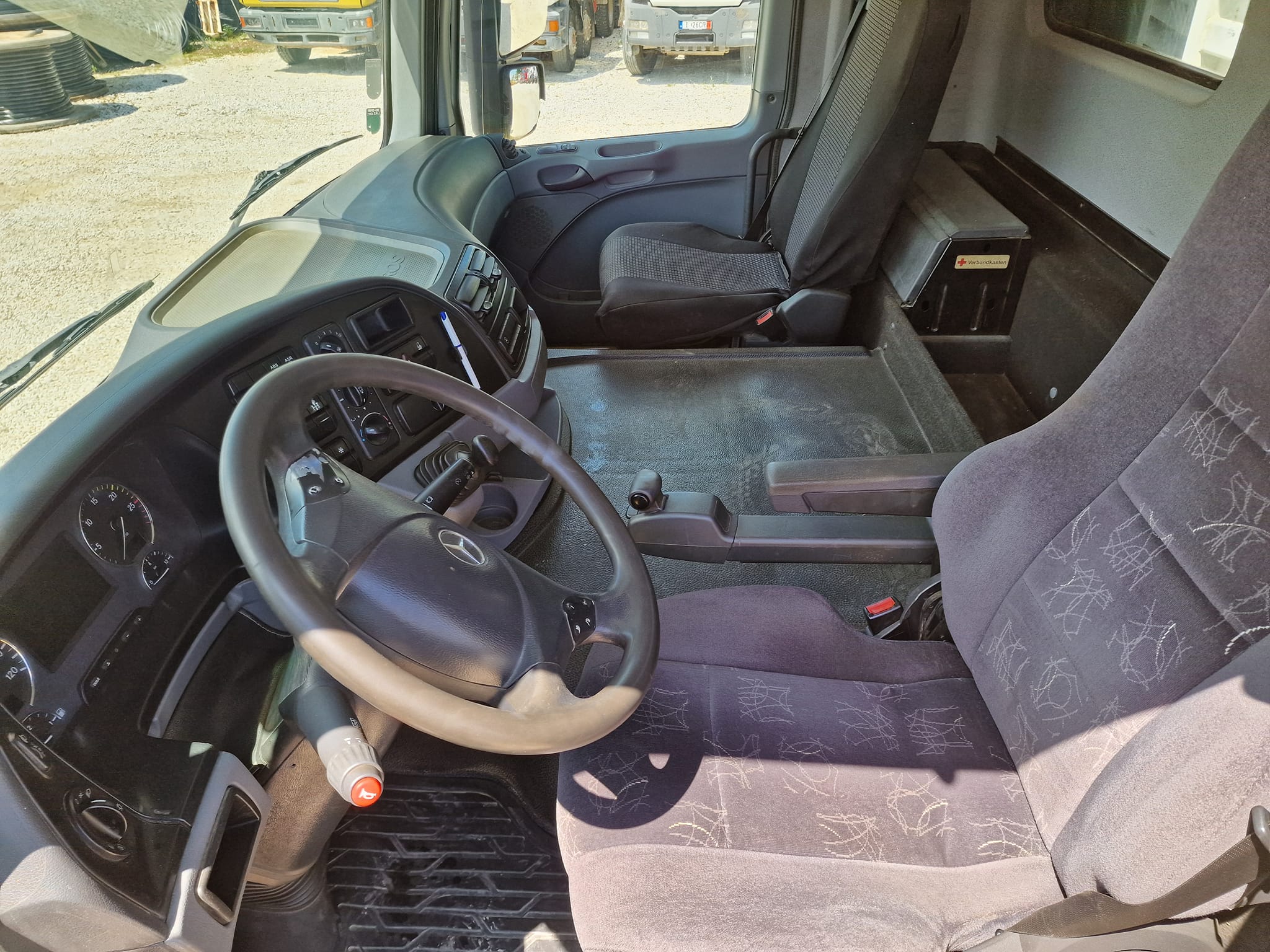 Mercedes Actros 3336 MP3 – Кипер камион / Tipper Truck (2010)